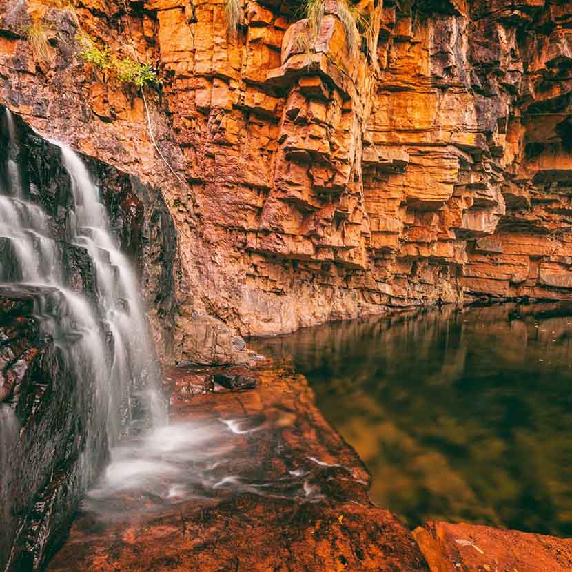 Amaroo Falls By Helicopter - Luxurylodgesofaustralia.com.au