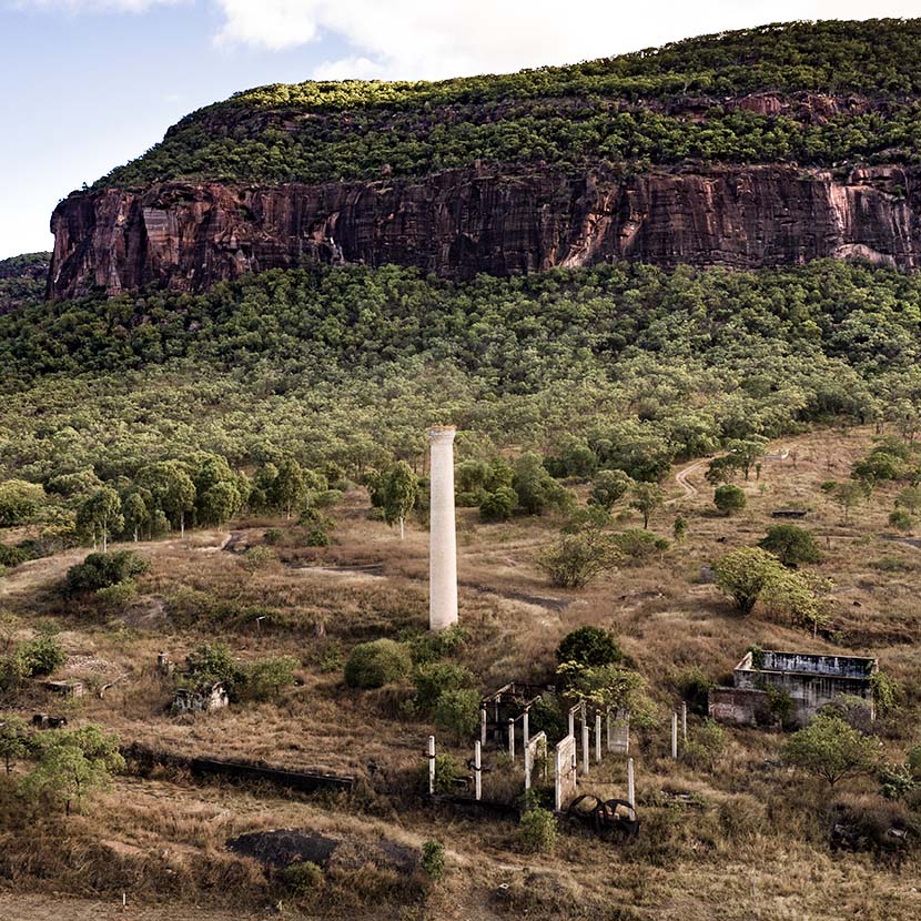 Old Township, Coal Mine & Cemetery Tour - Luxurylodgesofaustralia.com.au