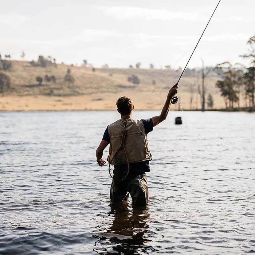 Fly Fishing At Currawong Lakes - Luxurylodgesofaustralia.com.au